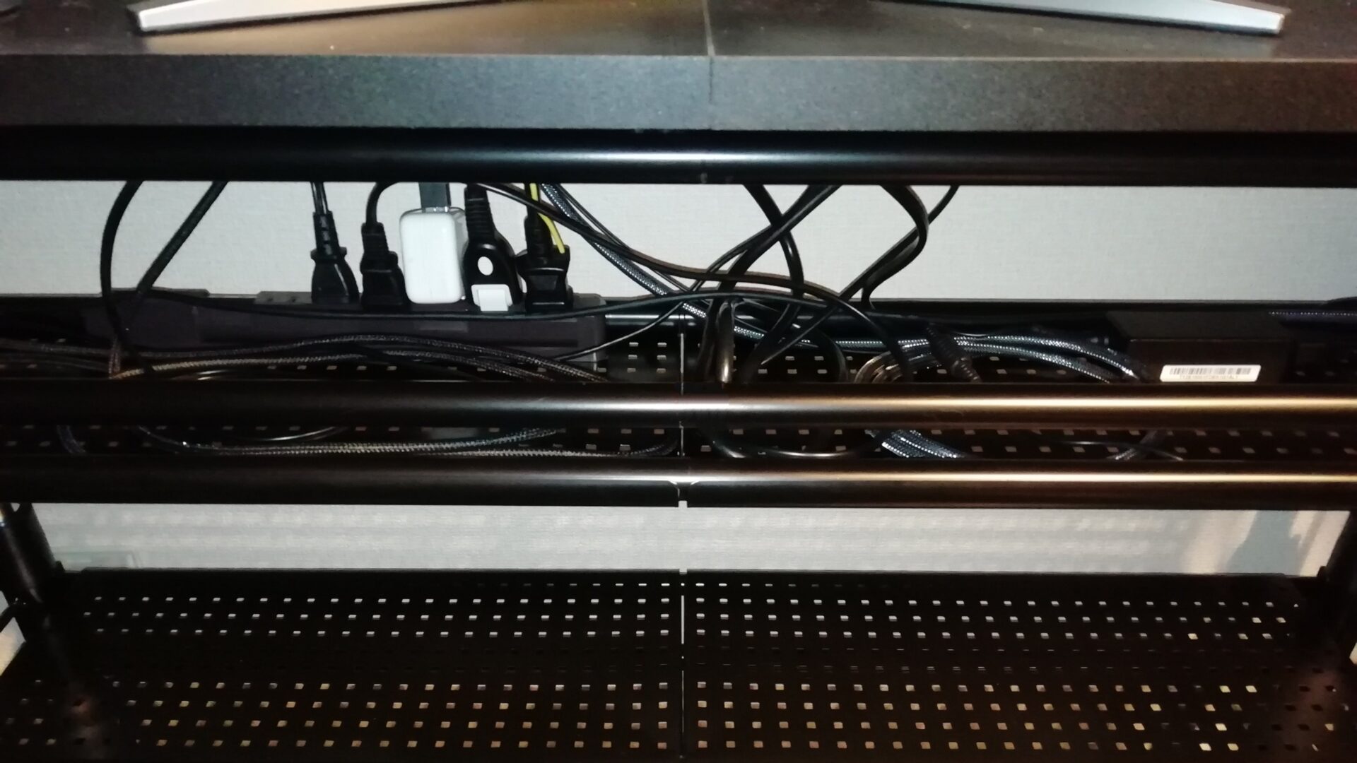 Bauhutte エクステンションデスク｜作業スペース拡張！【レビュー】